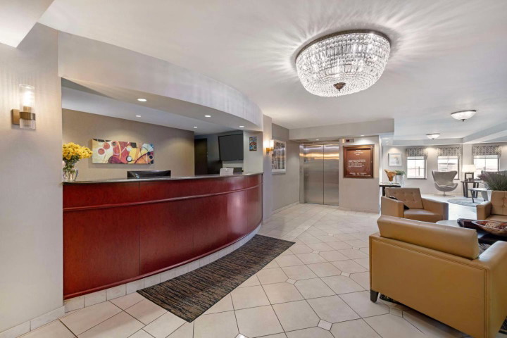 Best Western On The Avenue - Buffalo, NY