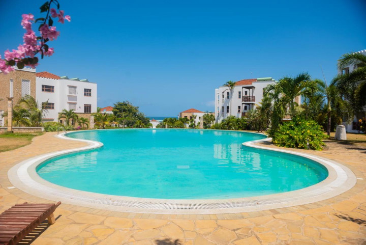Njakaimba Beachfront Villa. - Kenya
