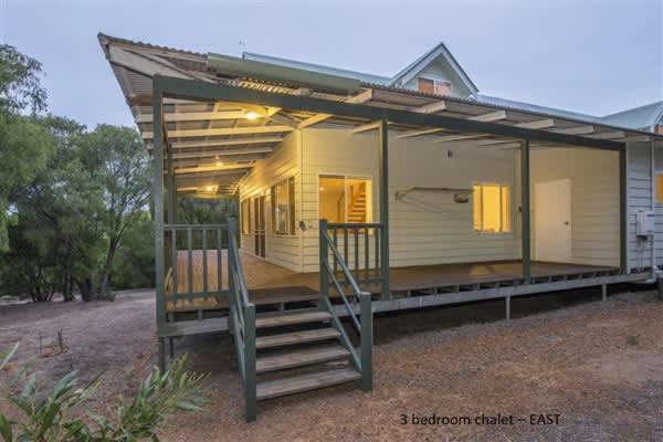 Sea Breeze East Chalet Yallingup - Yallingup