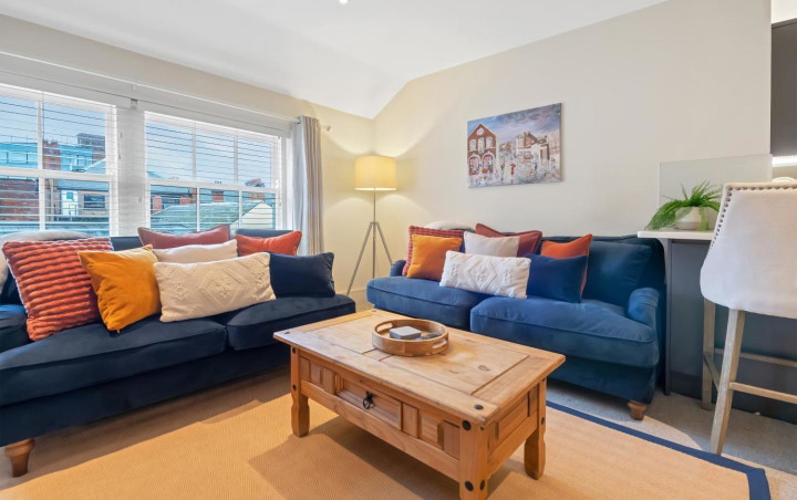 Osbourne House - Blue 2 Bedroom,2 And Half Bath - Birmingham