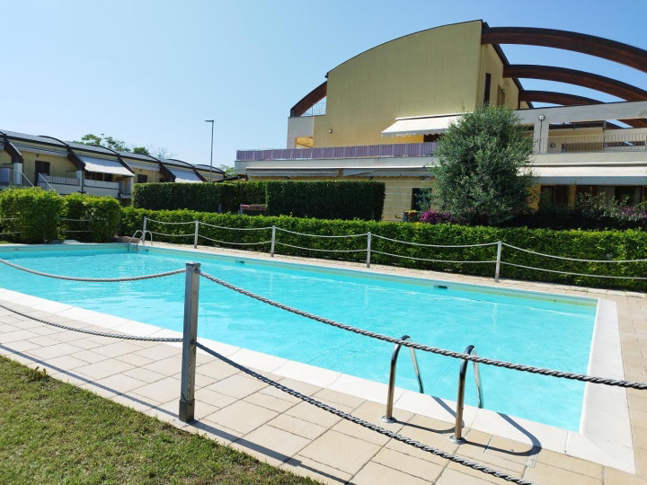 Appartamento L'azalea - A Due Passi Da Numana Con Grande Terrazzo E Piscina Condominiale Stagionale - Sirolo