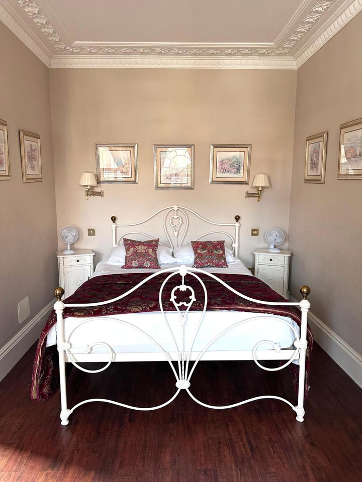 Balham Lodge - Central London