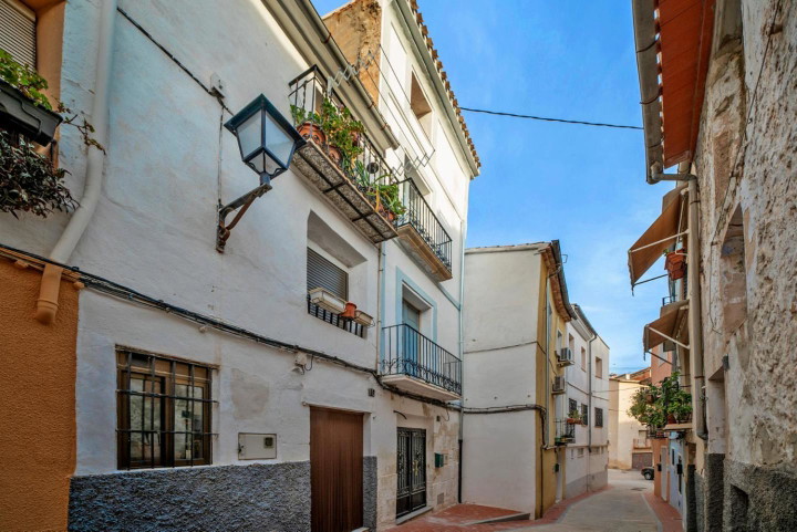 7 Pisos Casa Rural De Pueblo - Costa Blanca
