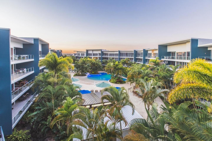 Azzura Greens Resort - Gold Coast