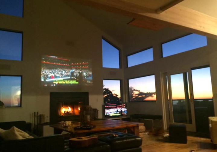 Northern Lights! Hot Tub!! Game Room!! Expansive And Spacious!! - Bodega Bay, CA