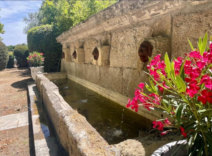 Mas Des 4 Fontaines - Fontaine-de-Vaucluse