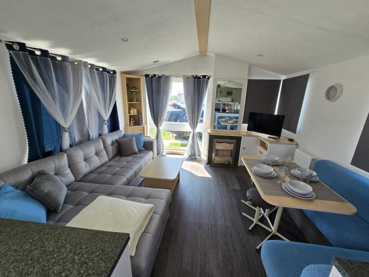 Fi005 Loomy Escapes Caravan At St Osyth Beach Essex - Essex