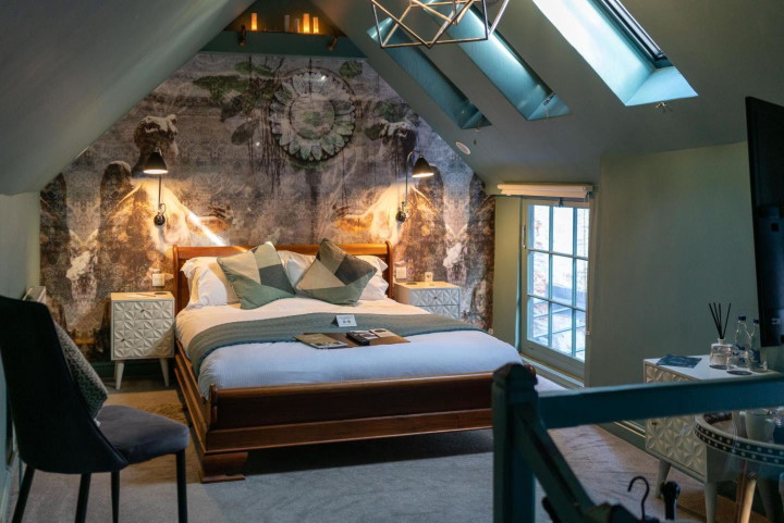 The Archangel,restaurant & Bar With Rooms - Bradford-on-Avon