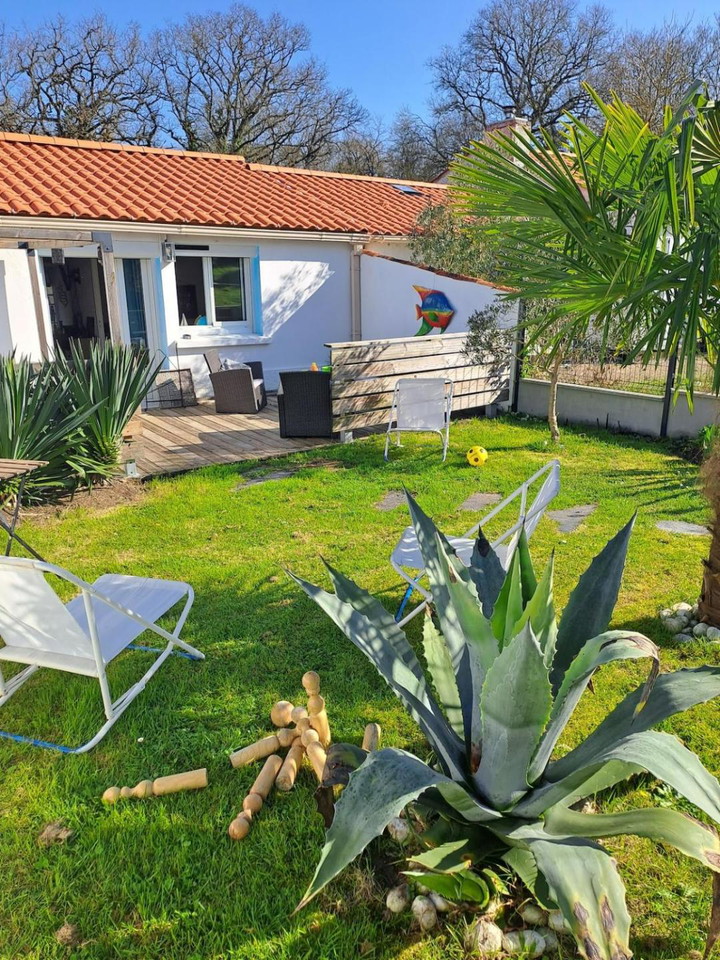 Maison Avec Terrasse Et Jardin - Challans