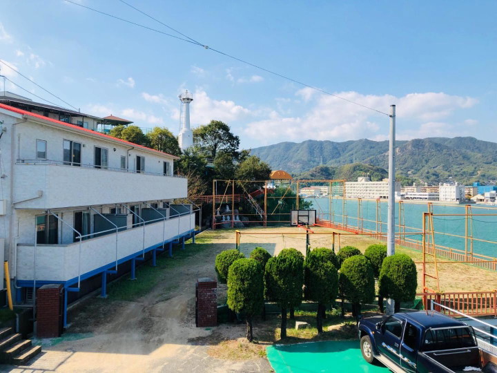 Sea Side Hostel Light House - Hiroshima Prefecture, Japan