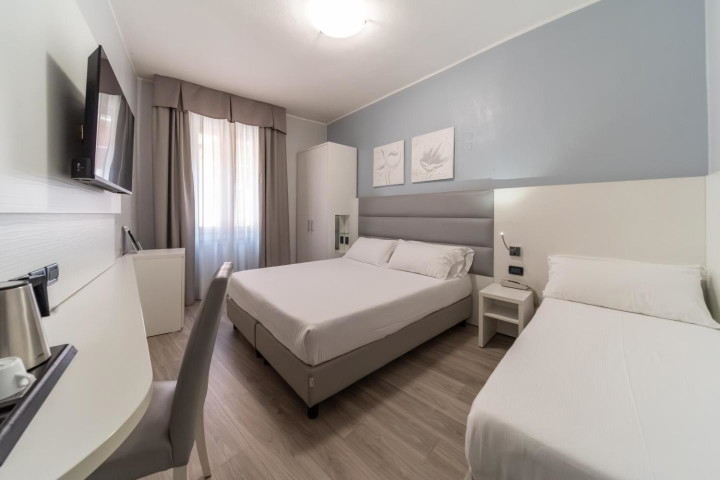 Hotel University - Casalecchio di Reno