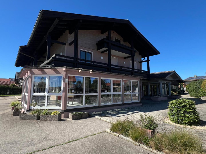 Gasthof Dorfwirt Fridolfing - Waging am See