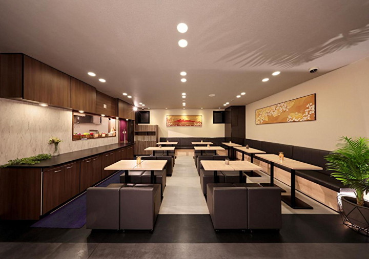 Shinsaibashi-higashi Crystal Hotel - Nanba