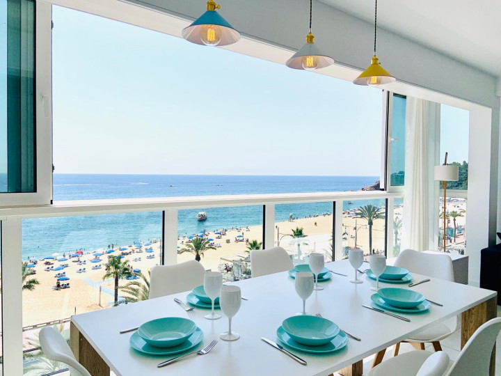 Seafront New Apartment Boutique - Lloret de Mar