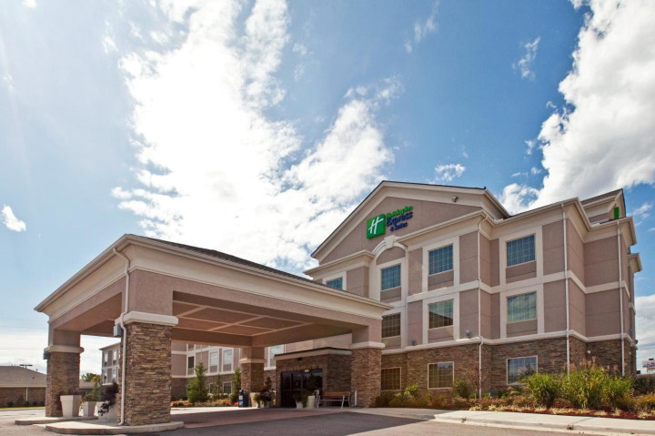 Holiday Inn Express Hotel And Suites Ada By Ihg - Ada, OK