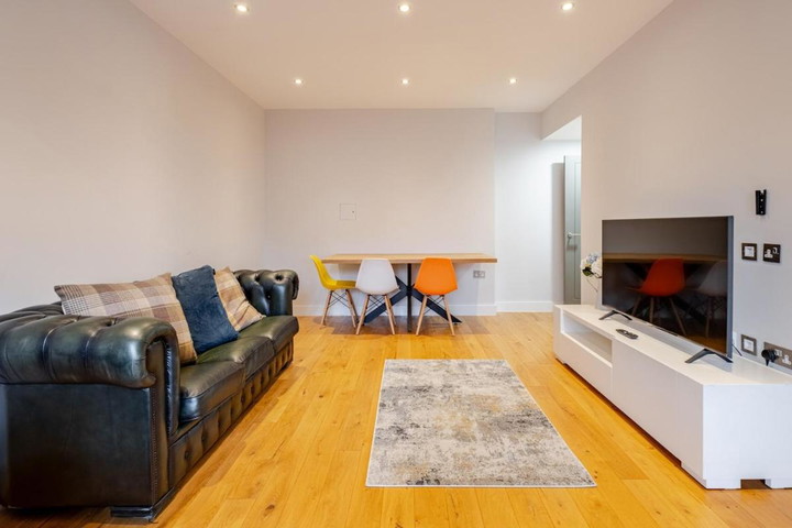Lovely Central Brentwood Flat - Hertfordshire