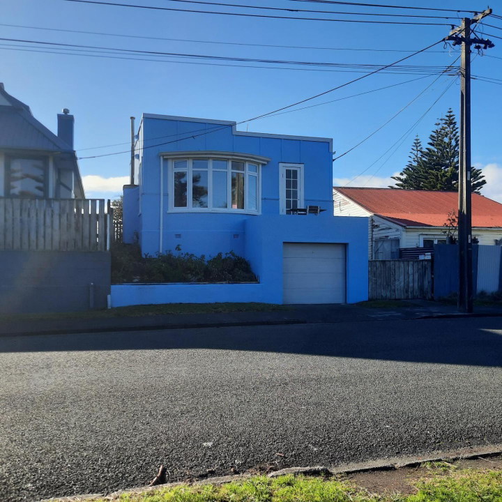 Little Blue Bach - Wairarapa