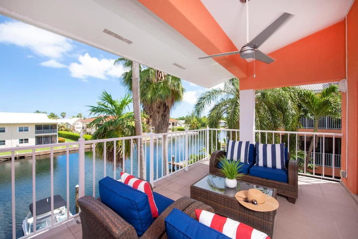 Britannia 634 - Canal Front 3br Condo On 7 Mile Beach - Cayman Islands