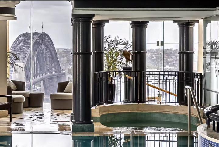 Sydney Rocks By Stays By Skye - North Sydney