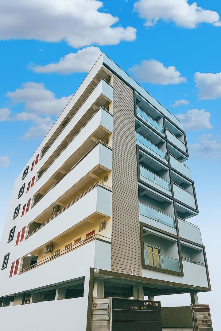 Truelife Presidential Suites - 3bhk Luxurious Ac Apartments - 8-10 Sleeps Comfortably - 3 Bathrooms - Modular Kitchen, Fridge, Microwave - Wifi, 55 Smart Tv, 250 Channels - Parking - Nearby Ps4, A2b Pure Veg Restaurants - Top Service With Lots Of Love - Tirupati