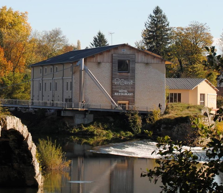 Au Moulin Des Ecorces - Dole