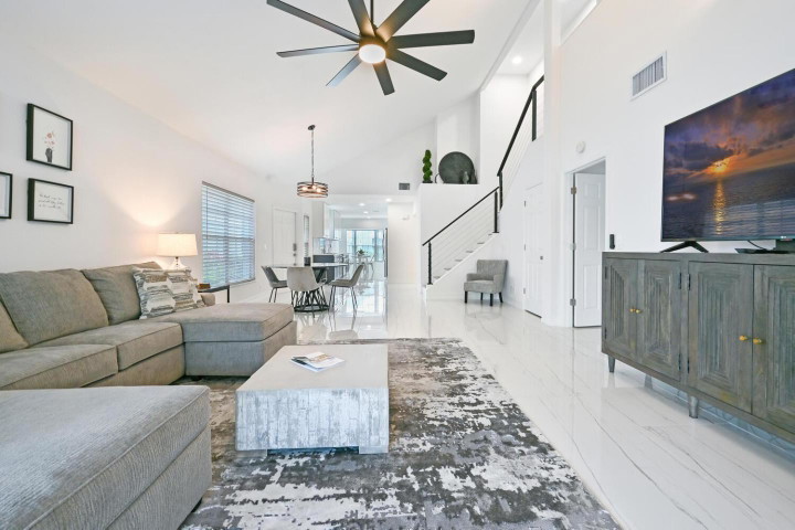 Spacious+cozy Home, Near The Beach, Heated Pool. - Naples, FL