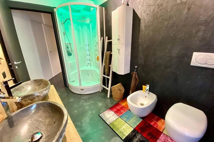 Spa Tiny Love Apartment Close To Milan-como-malpensa - Saronno