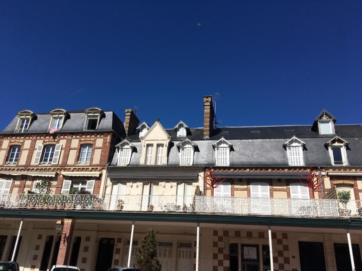 À Deux Pas Du Casino Et De La Plage Spacieux 2 Pièces - Deauville