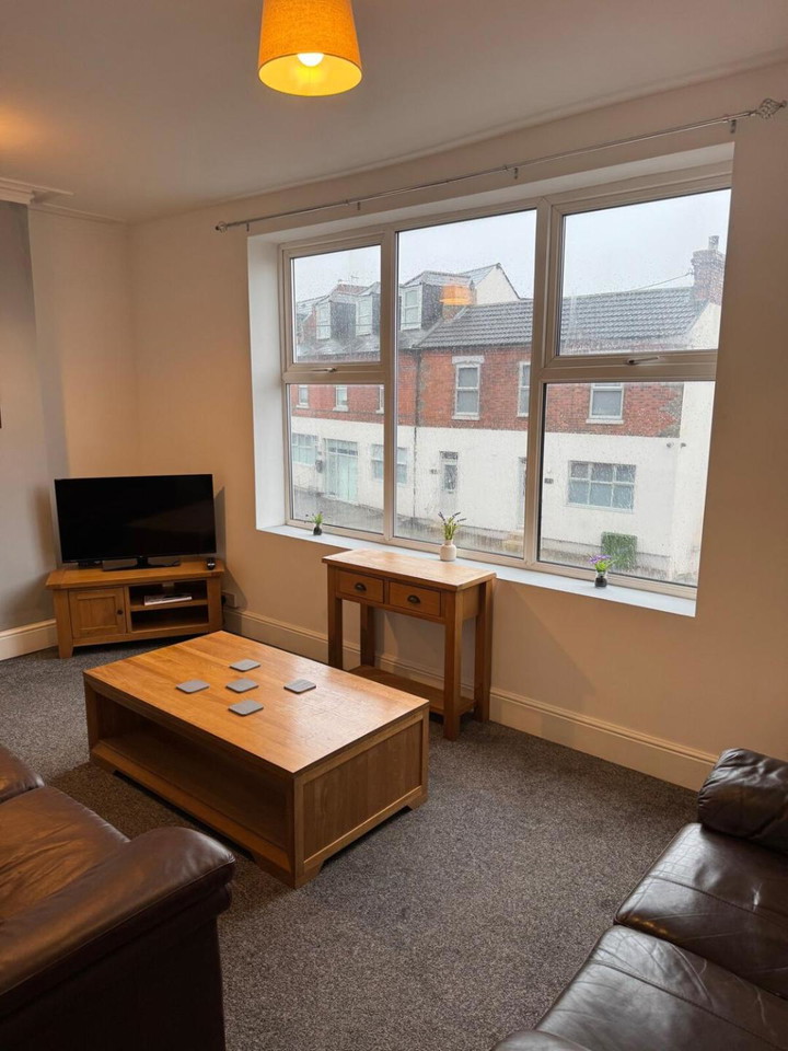 Big, Sleeps 6, Parking, Notts City, Motorpoint, Trent Bridge Ff - Nottingham