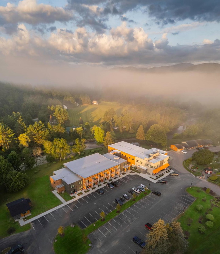 Sun & Ski Inn And Suites - Morristown, VT
