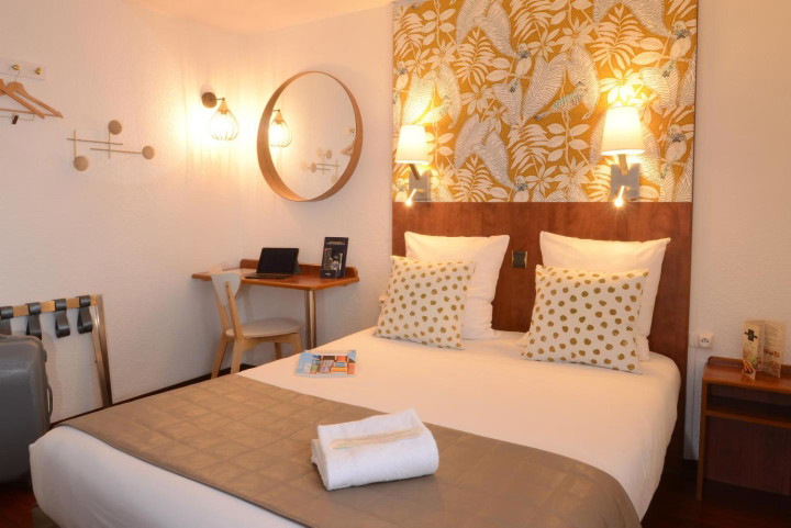 Hotel Arc-en-ciel Colmar Contact Hotel - 埃吉桑