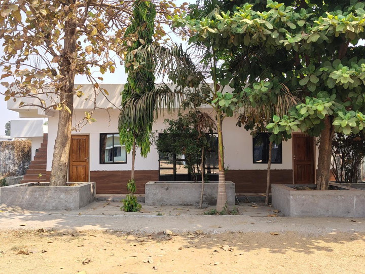 Marrion Blue - Farmhouse - Odisha