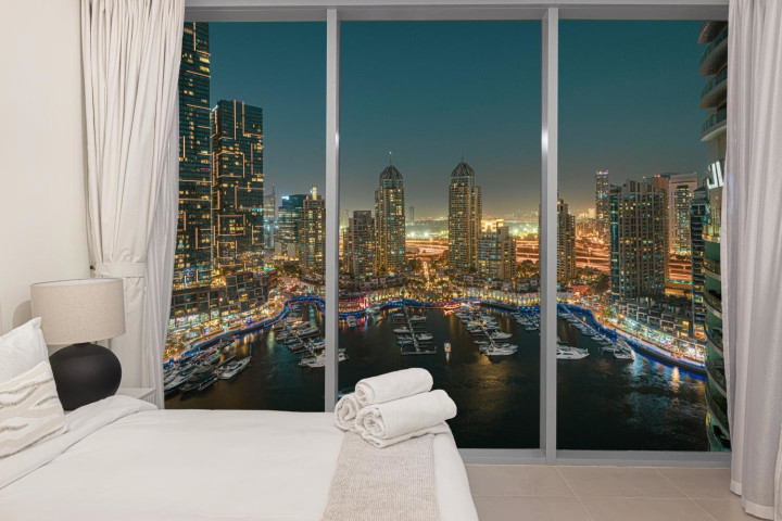 Marina Horizon By Liv High Floor 1br, For 5 Guests, Dual Gyms & Marina View - Dubai