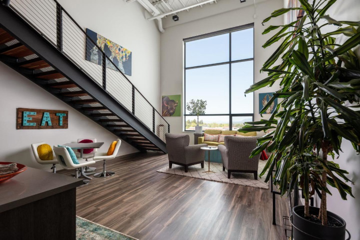 Gorgeous Midtown Condo - Bozeman, MT