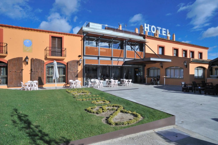 Hotel Restaurant Sol I Vi - Sant Sadurní d'Anoia