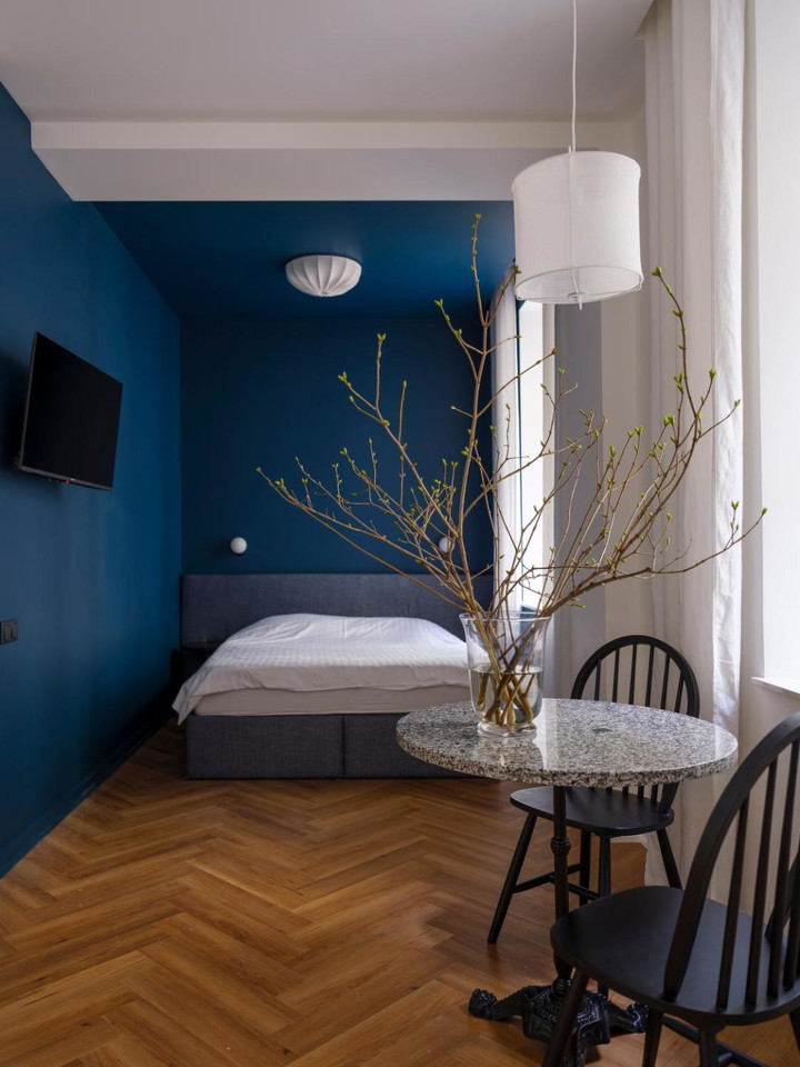 Miro Rooms Skolas - Quiet Chic, Free Parking, Self Check-in - Riga