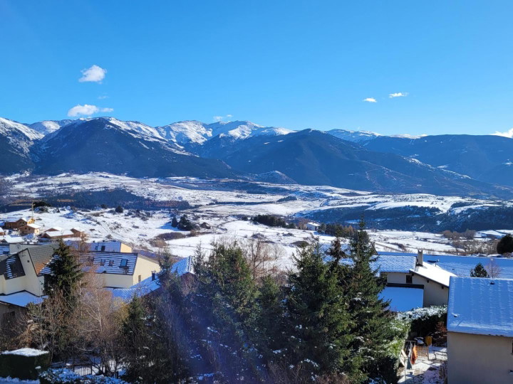 Appartement Avec Vue Sur Les Montagnes - Estavar