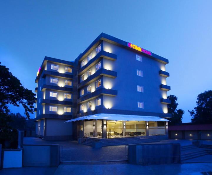 Click Hotel, Junagadh - Junagadh