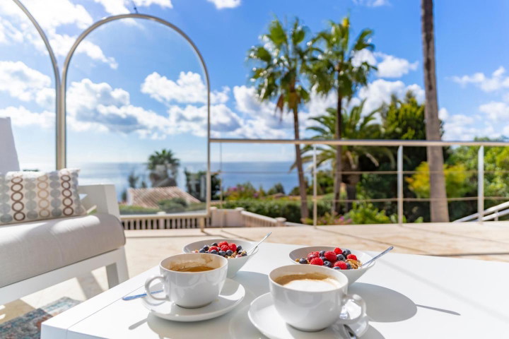 Villa Shangri-la, Sea View, Pool And Panoramic View - Sotogrande