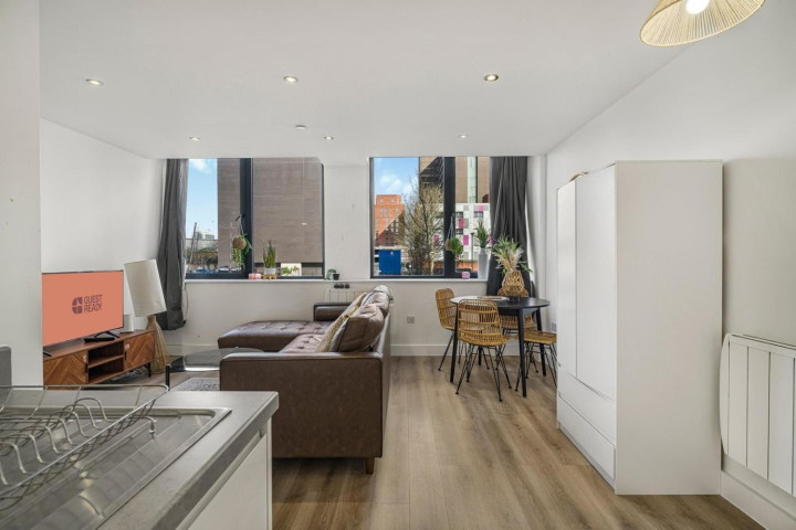 Guestready - Chic Urban Retreat In Old Trafford - Manchester