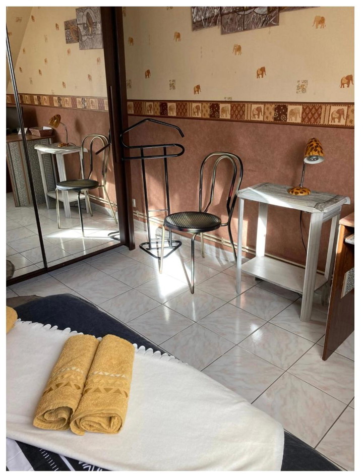 Chambre Chez L Habitant Proche Gare - Jura