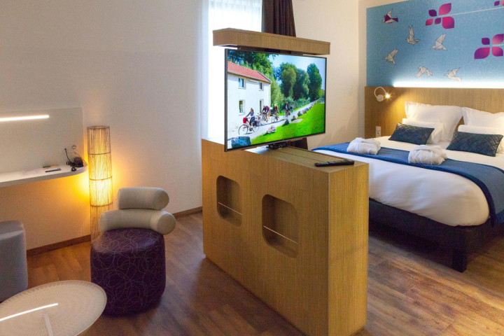 Kyriad Prestige Amiens Poulainville - Hotel - Somme