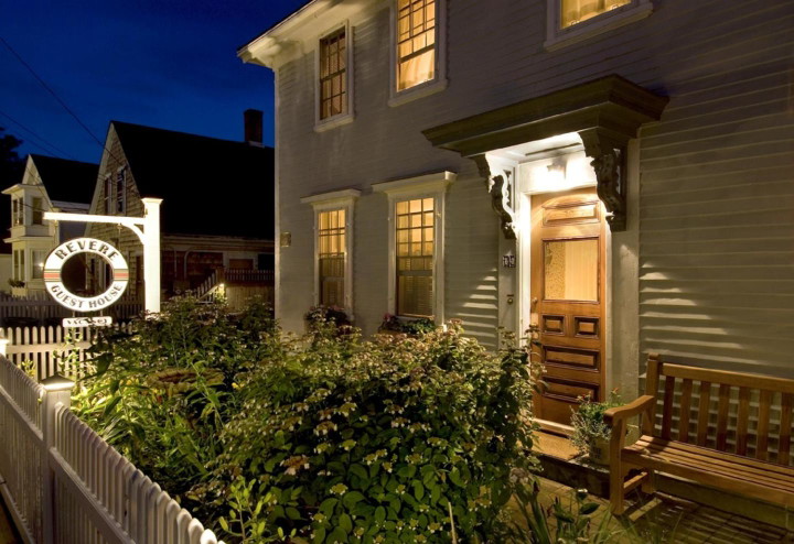 Revere Guest House - Provincetown, MA