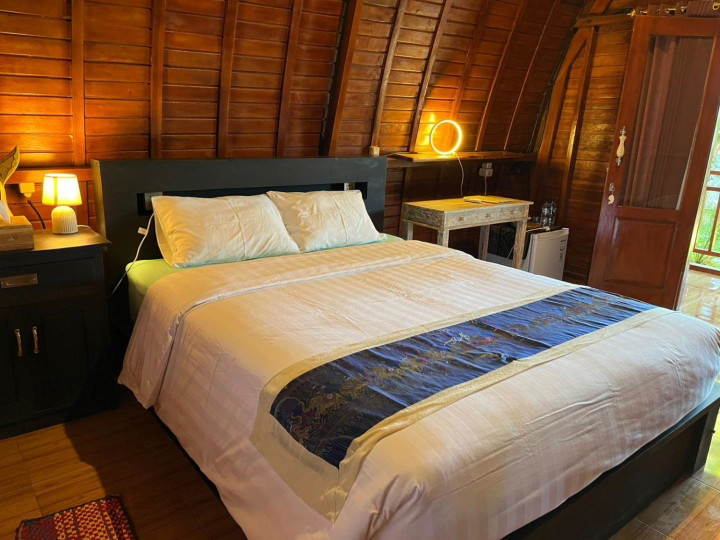 Villa Rumah Kayu Lovina - Munduk