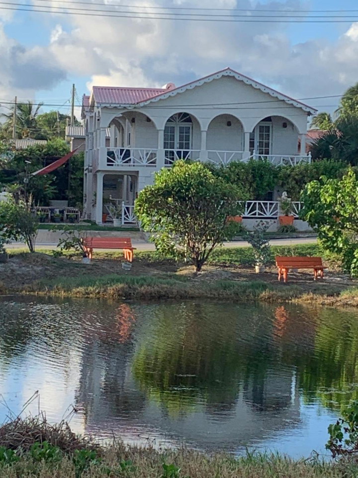 Sea Shells Villa - Barbados