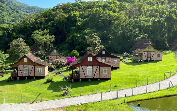Paraíso Enxaimel Mundo Antigo - Blumenau