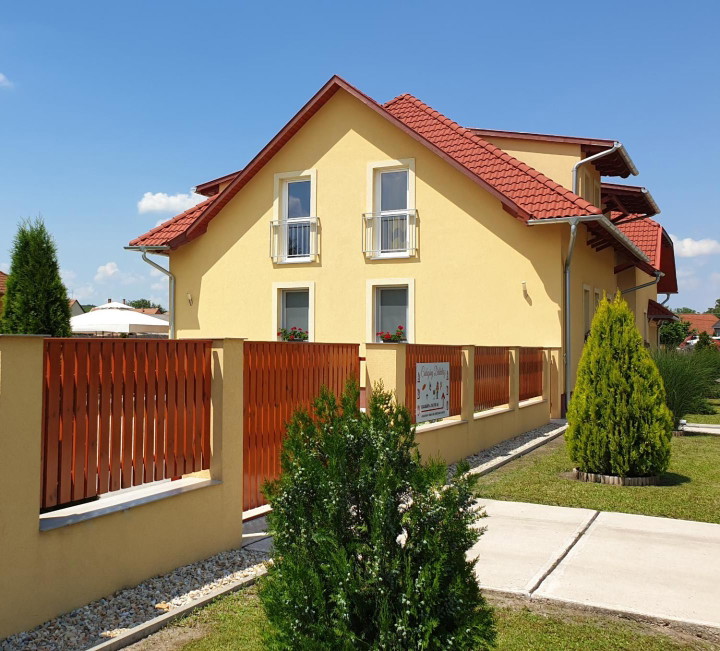 Csalogány Apartman Egerszalók - Egerszalók