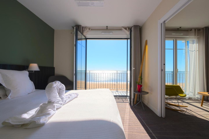 Les Flots - Hôtel Et Restaurant Face à L'océan - Châtelaillon-plage - Châtelaillon-Plage