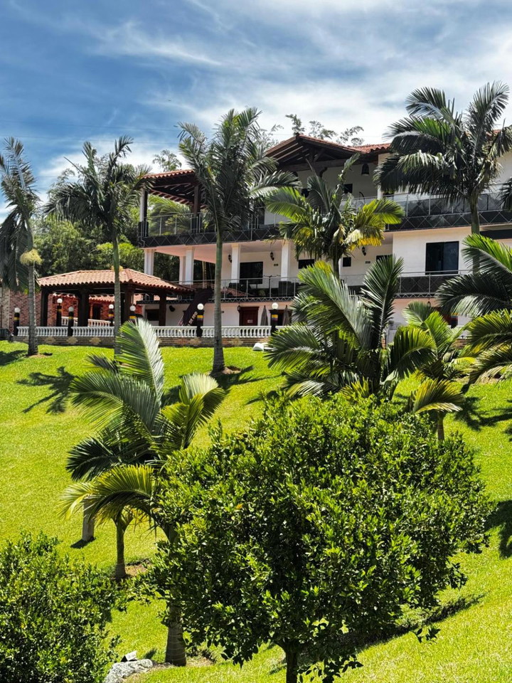 Ecohotel Dubai Del Oriente - El Peñol