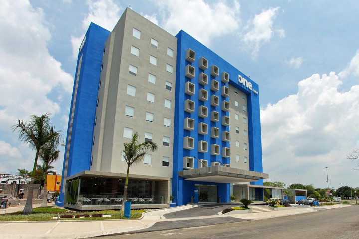 One Villahermosa 2000 - Tabasco